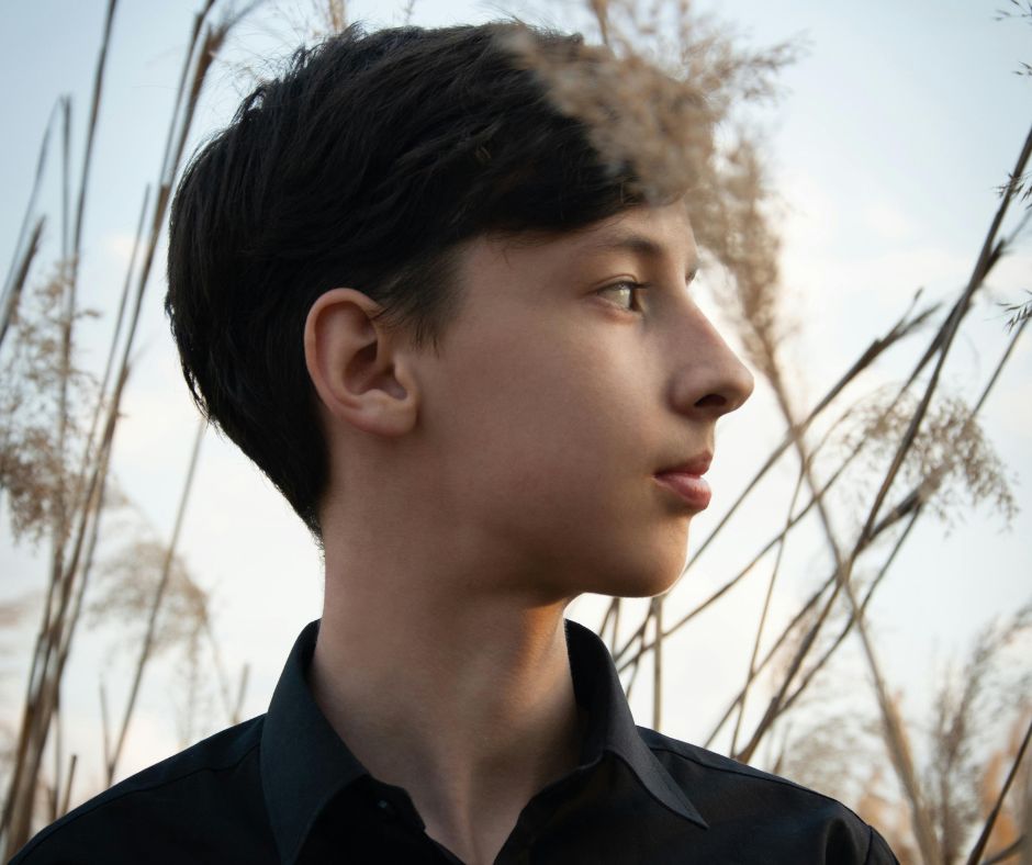 Navigating peer pressure and friendships - Understanding Boys, a ...